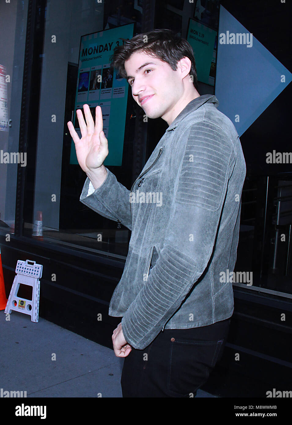 Syfy serie -Fotos und -Bildmaterial in hoher Auflösung – Alamy