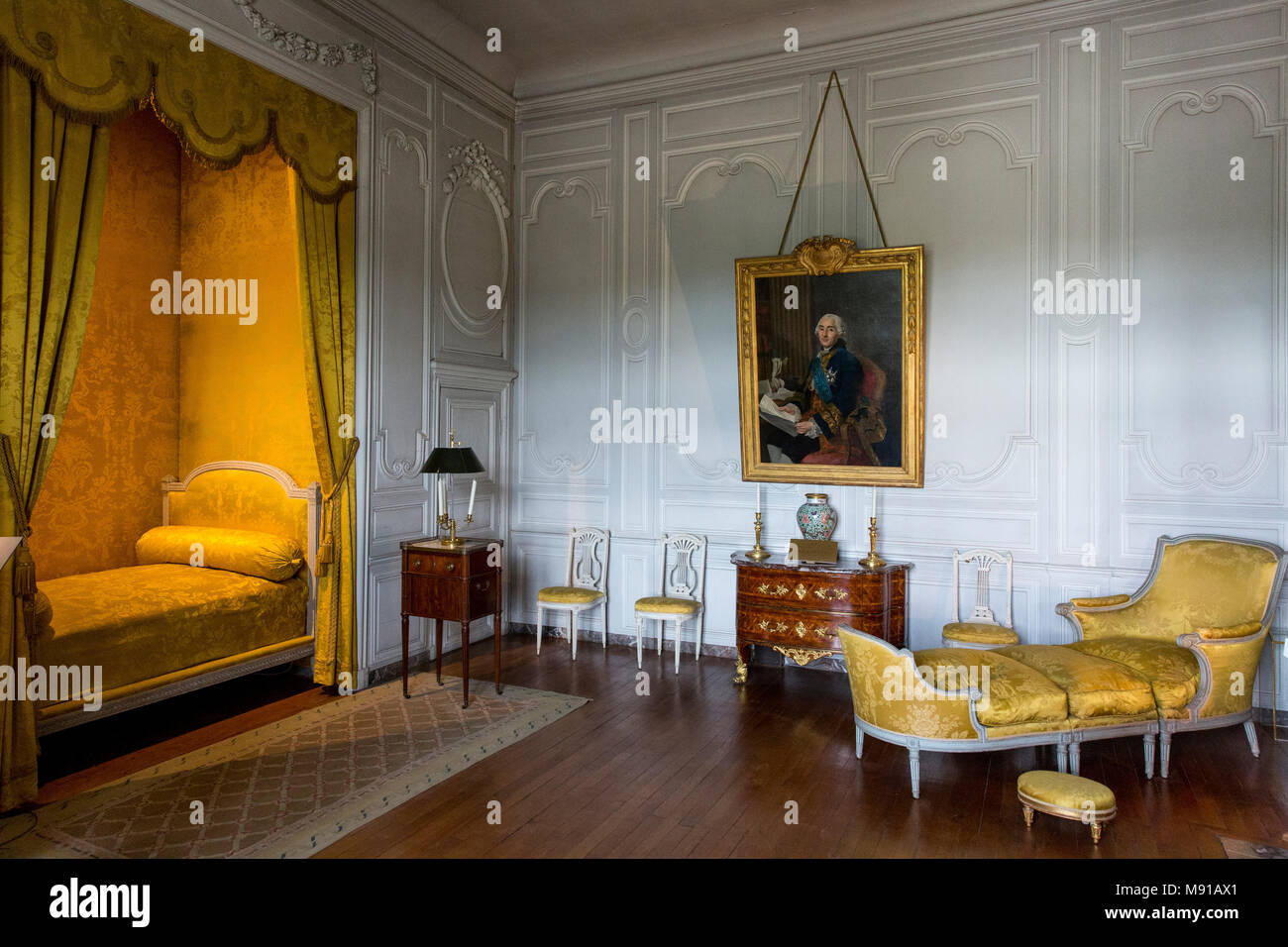 Louis xvi zimmer -Fotos und -Bildmaterial in hoher Auflösung – Alamy