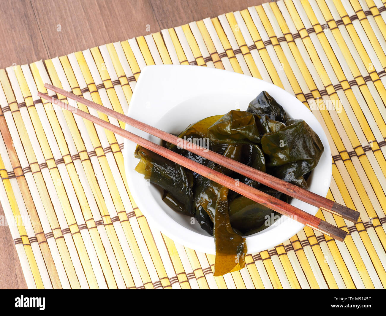 Wakame algen -Fotos und -Bildmaterial in hoher Auflösung – Alamy