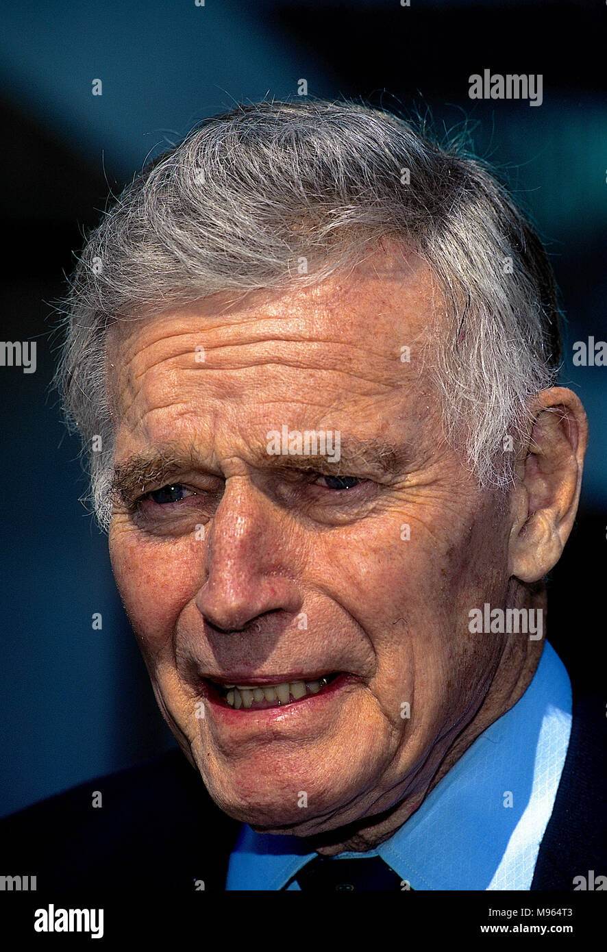 Washington, DC., USA, 18. Mai 1997 Charlton Heston spricht mit ...