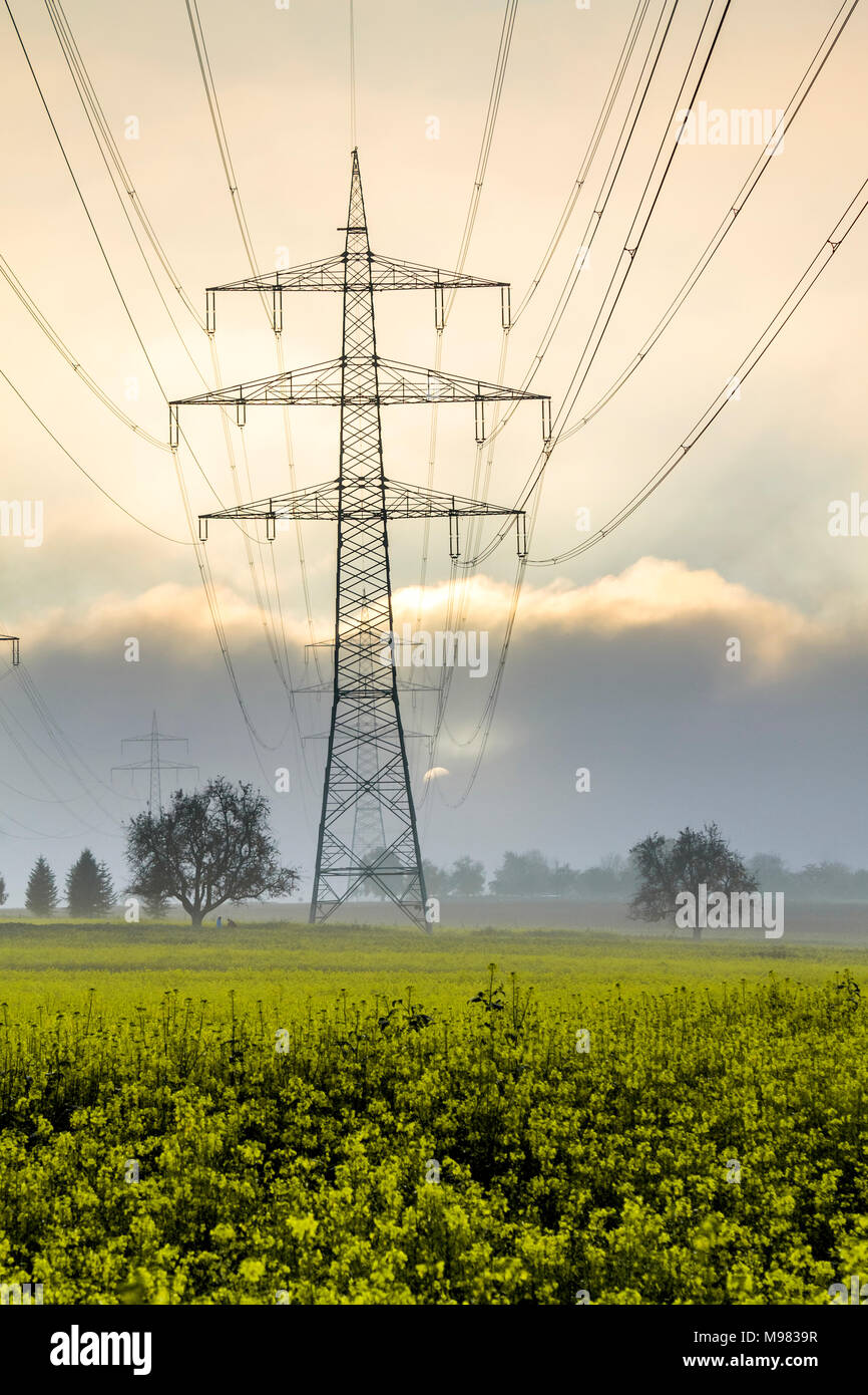 Power line germany -Fotos und -Bildmaterial in hoher Auflösung – Alamy