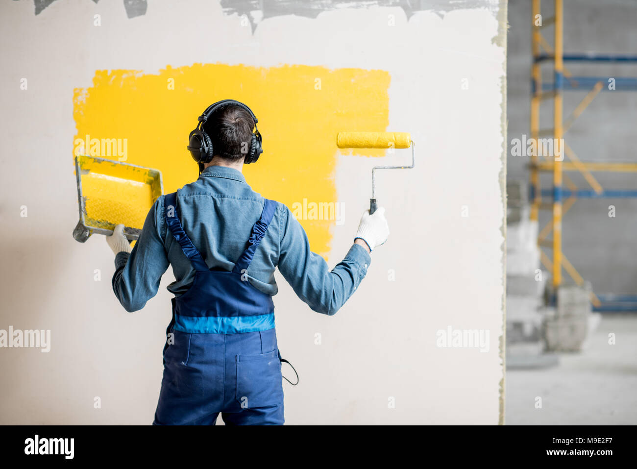 Maler Mit Arbeit Stockfotos und -bilder Kaufen - Alamy