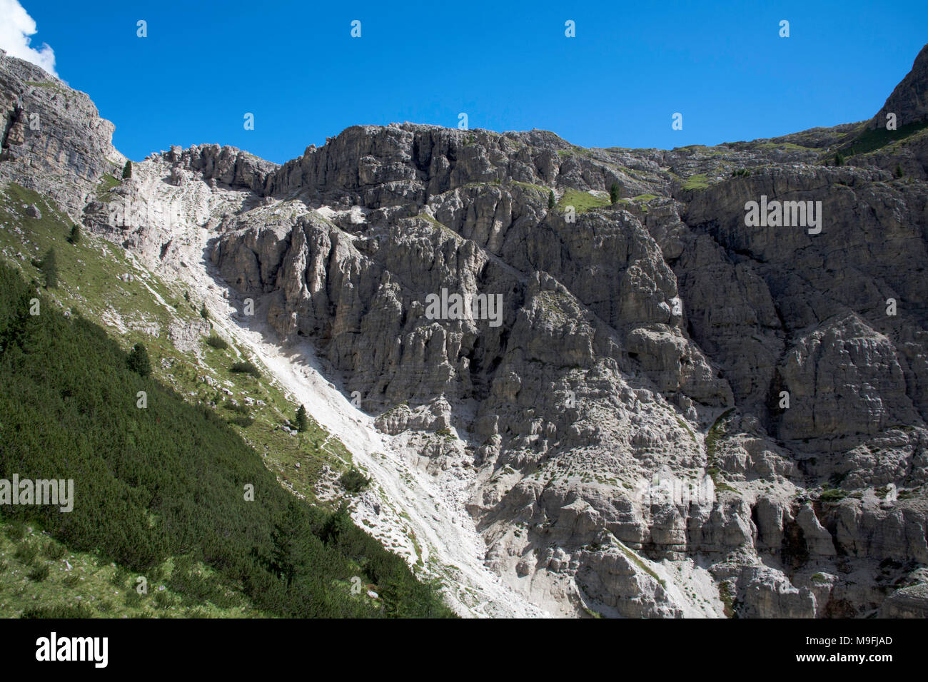 Puez hutte -Fotos und -Bildmaterial in hoher Auflösung – Alamy
