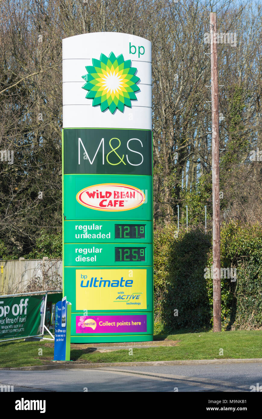 Bp petrol station uk -Fotos und -Bildmaterial in hoher Auflösung – Alamy