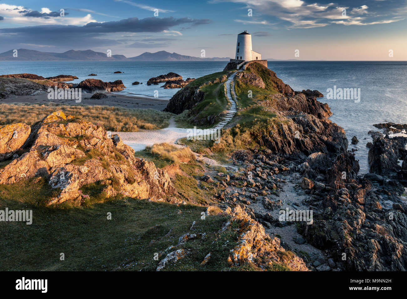 Twr Mawr Lighthouse Stockfotos Und bilder Kaufen Alamy