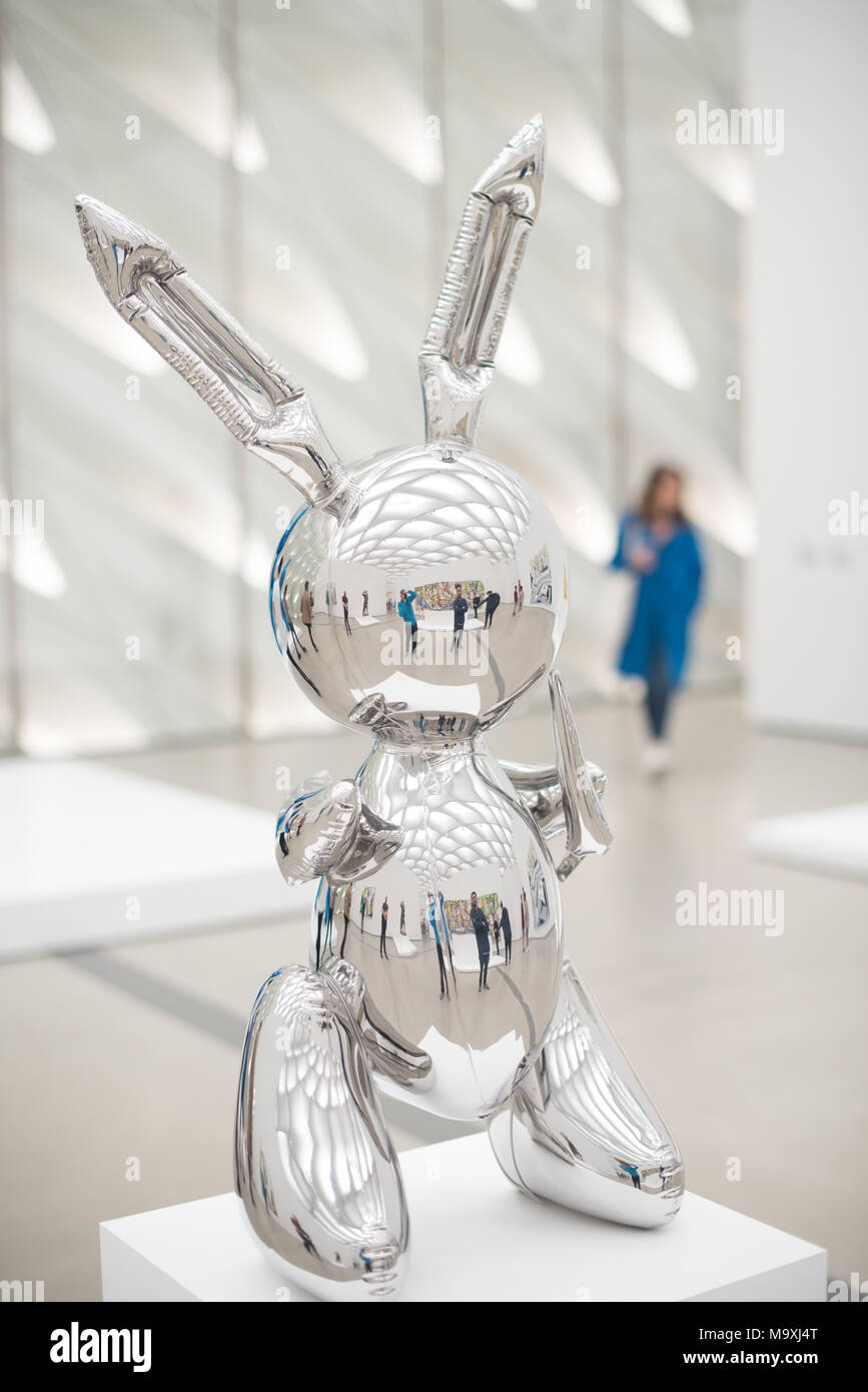 Jeff koons rabbit -Fotos und -Bildmaterial in hoher Auflösung – Alamy