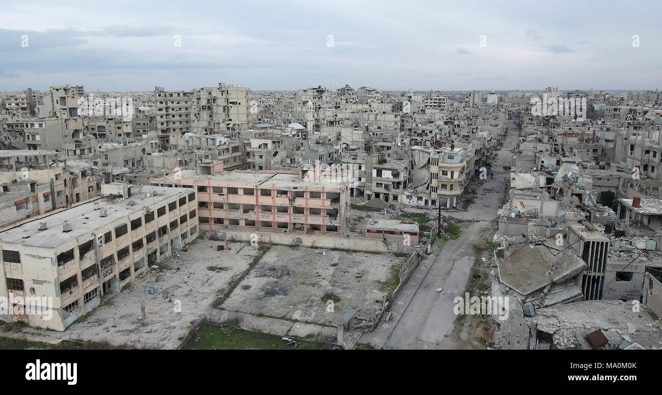 Damascus aerial view syria -Fotos und -Bildmaterial in hoher Auflösung ...