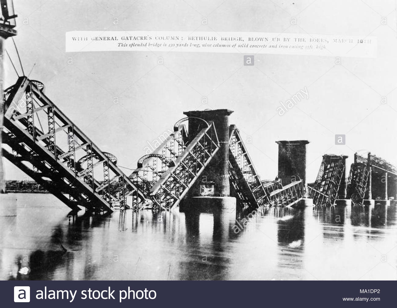 Blown Up Bridge Stockfotos & Blown Up Bridge Bilder - Seite 2 - Alamy