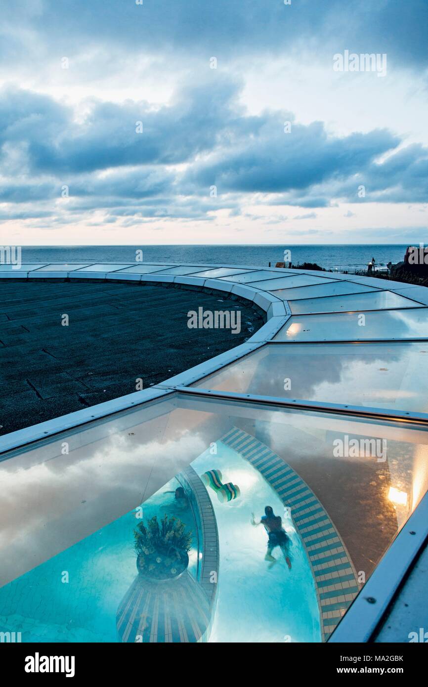 Schwimmbad sylter der welle -Fotos und -Bildmaterial in hoher Auflösung ...