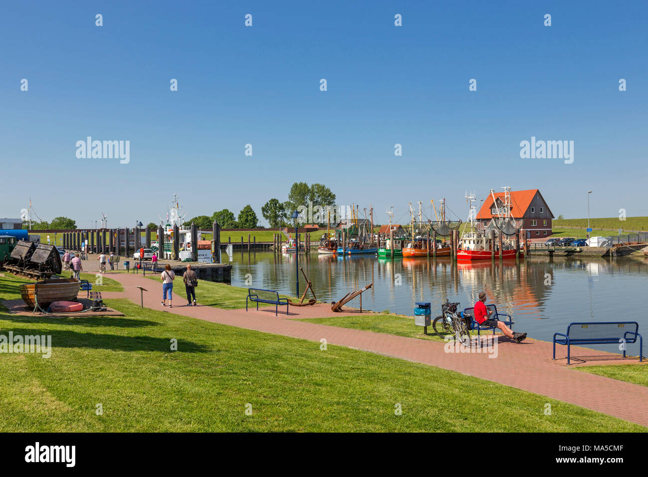 Fedderwardersiel am hafen -Fotos und -Bildmaterial in hoher Auflösung ...