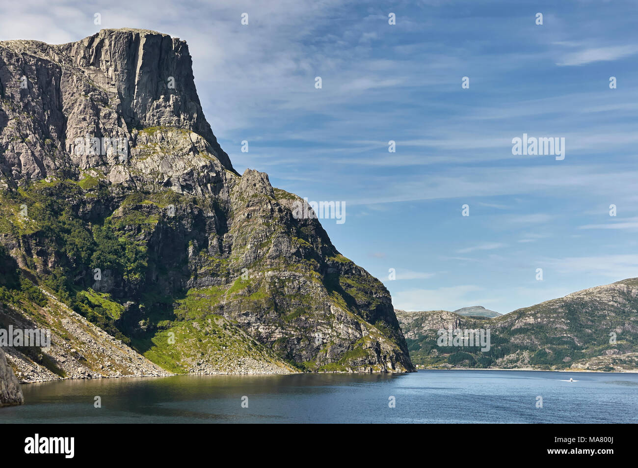Steilwandige klippen -Fotos und -Bildmaterial in hoher Auflösung – Alamy