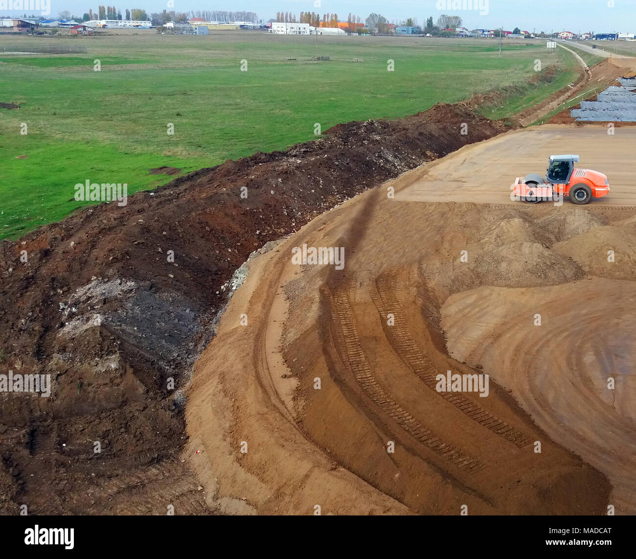 Verdichtende erde -Fotos und -Bildmaterial in hoher Auflösung – Alamy