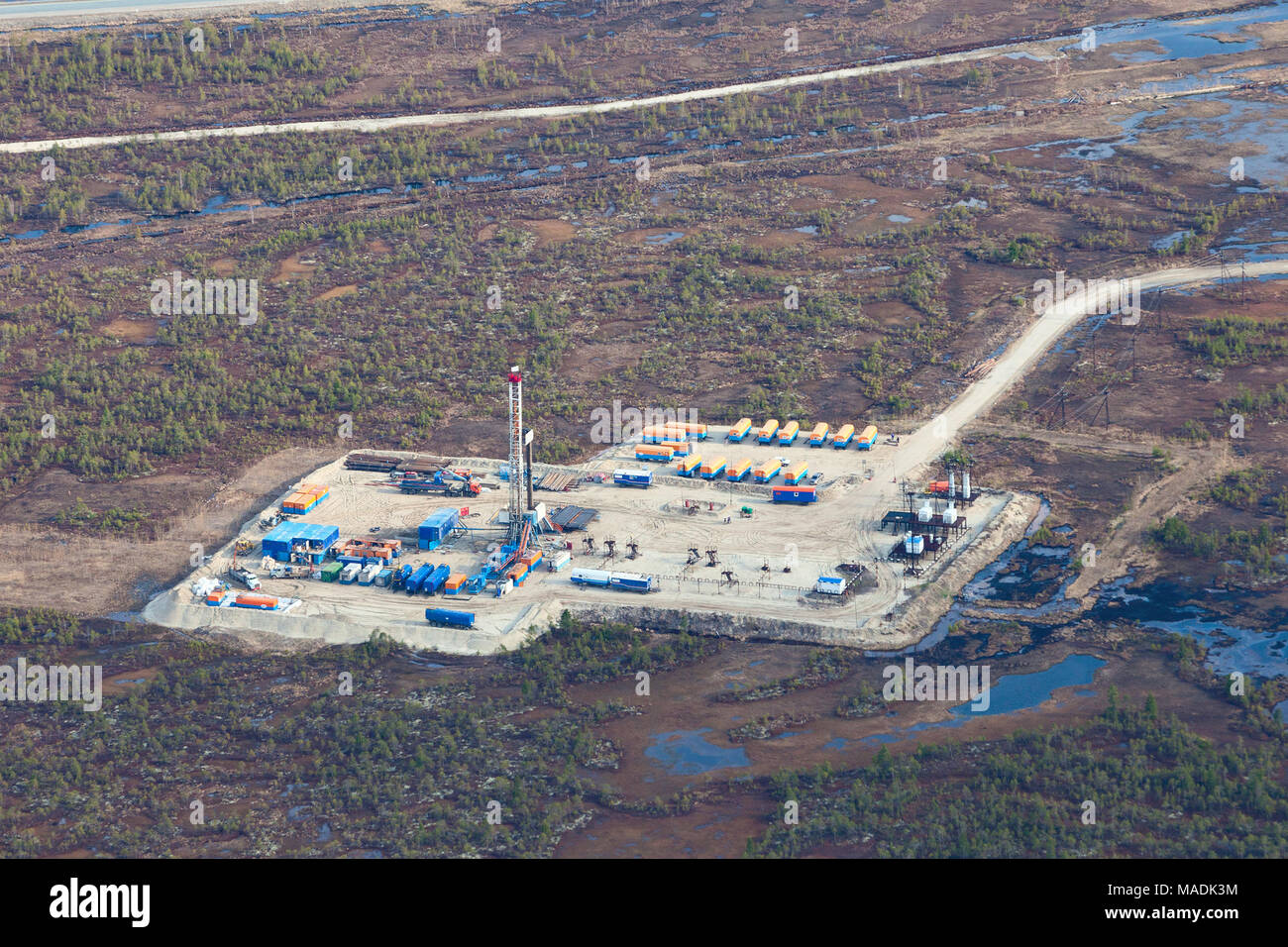 Oil rig russia -Fotos und -Bildmaterial in hoher Auflösung – Alamy
