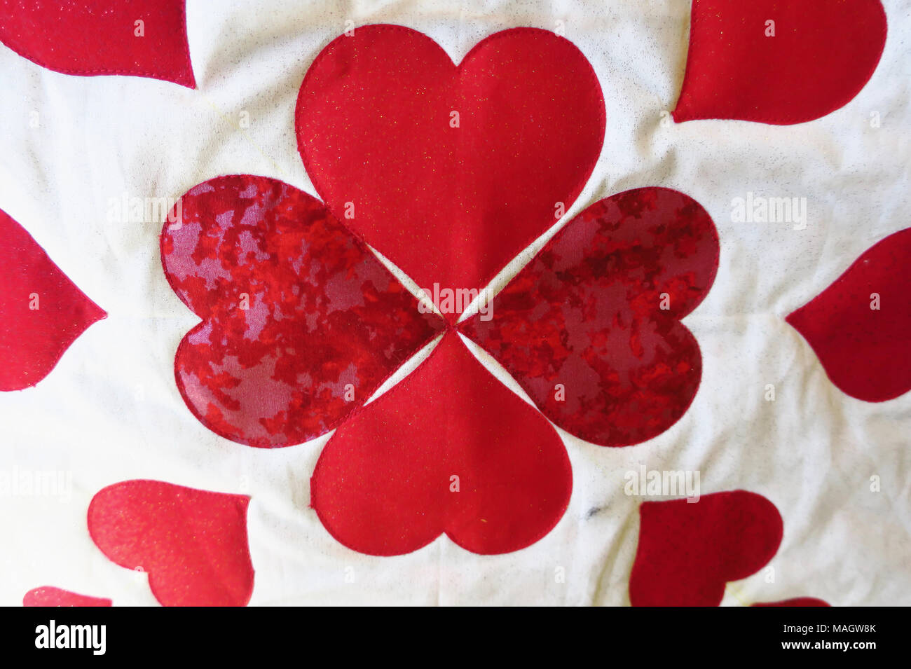 Vier herzen -Fotos und -Bildmaterial in hoher Auflösung – Alamy