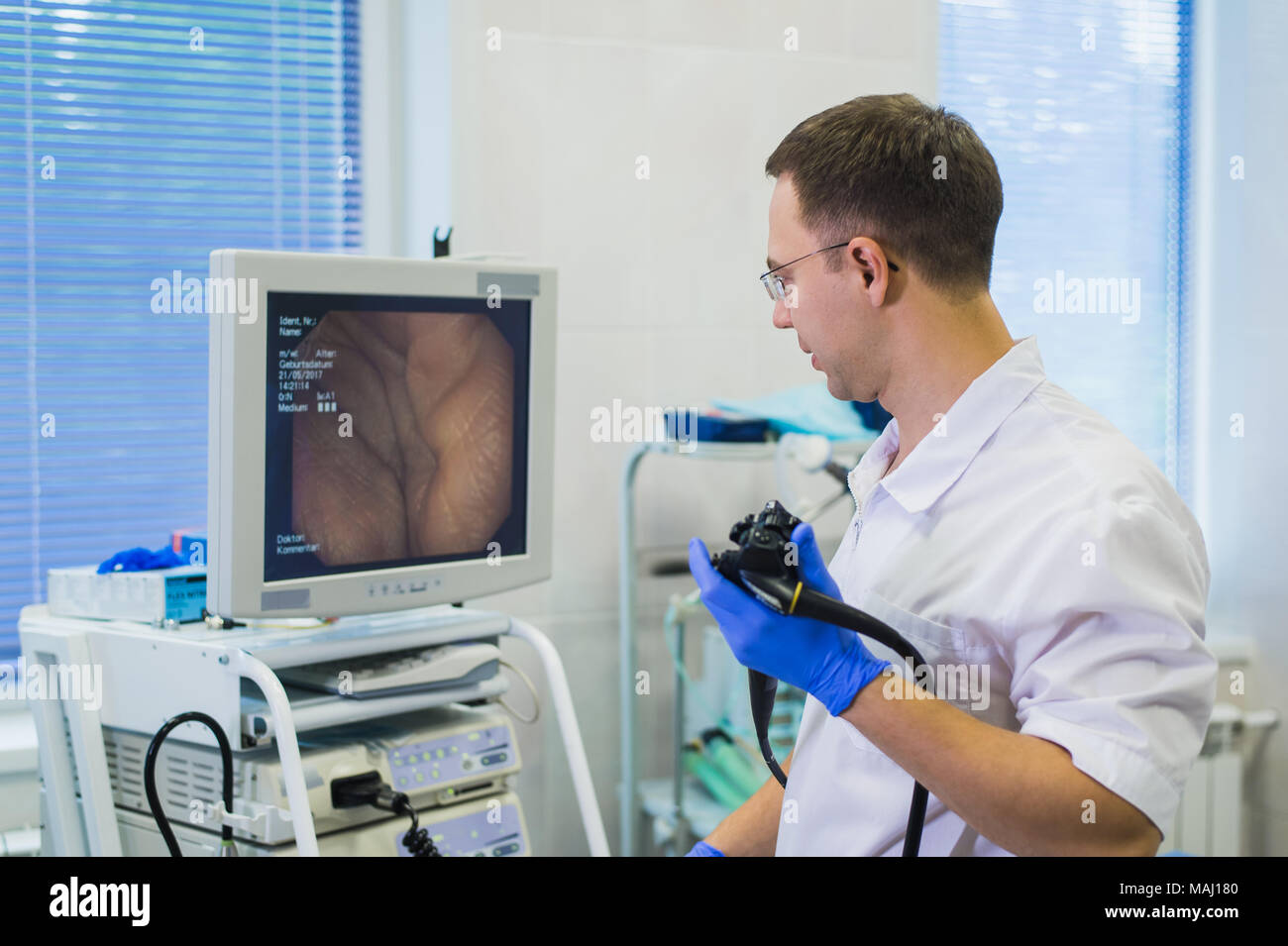 Rektale untersuchung -Fotos und -Bildmaterial in hoher Auflösung ...