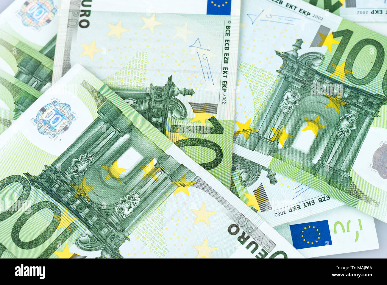 100 euro rechnung -Fotos und -Bildmaterial in hoher Auflösung – Alamy