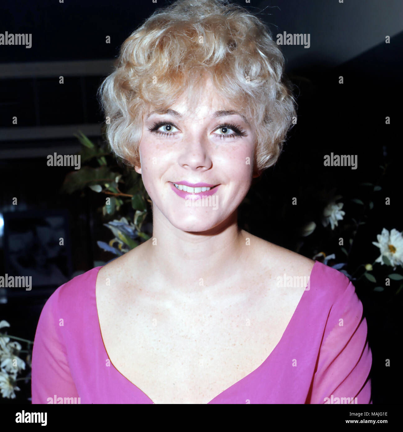 LINDA THORSON kanadischen Film- und TV-Schauspielerin in 1968 beim ...