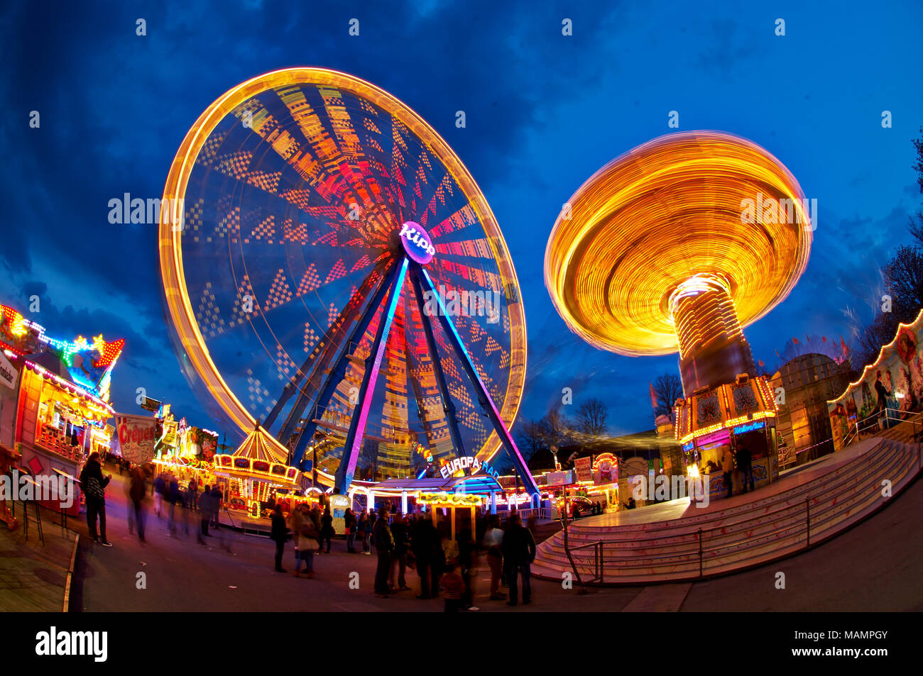 Kirmes jahrmarkt -Fotos und -Bildmaterial in hoher Auflösung – Alamy