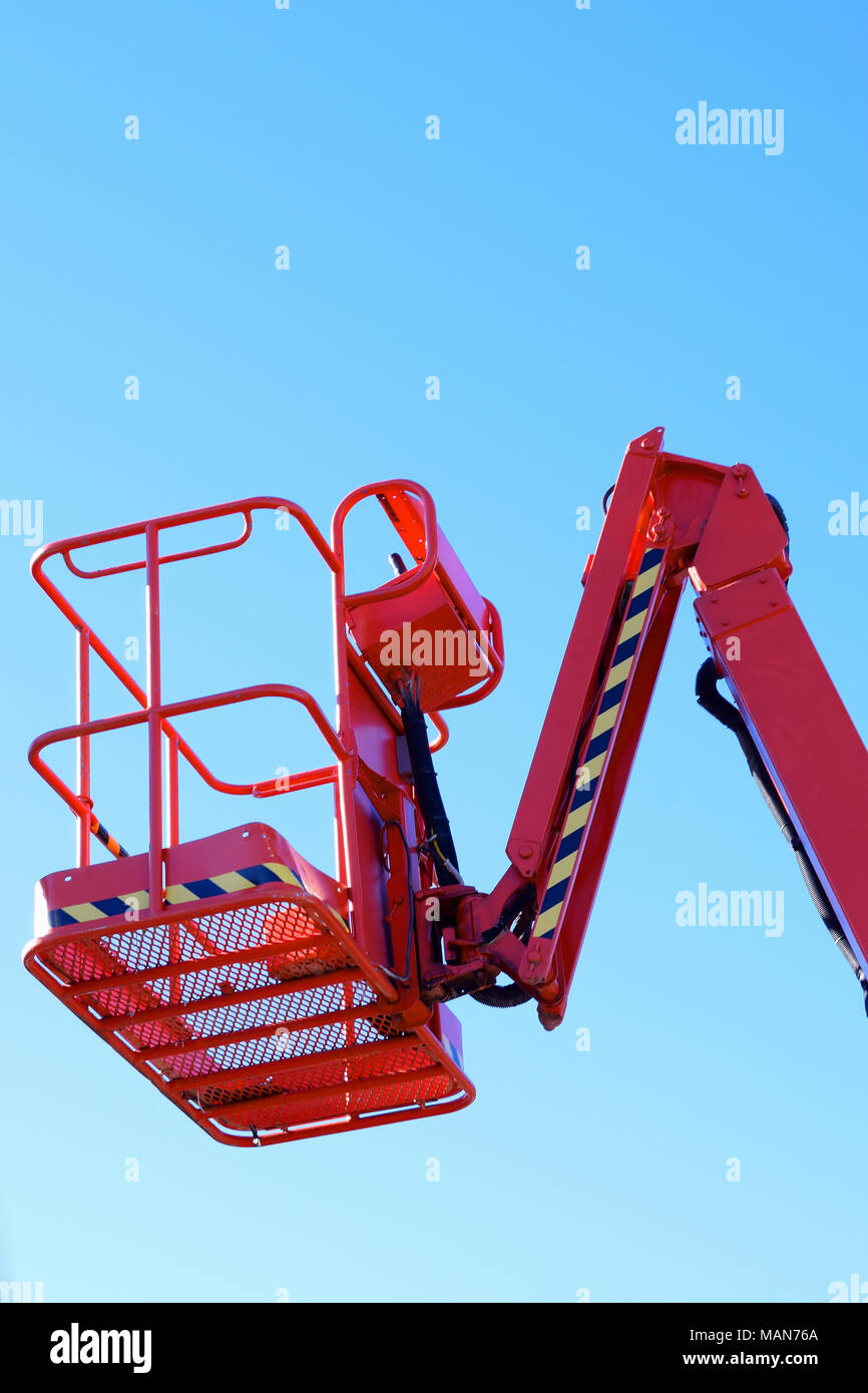 Roter kranarm -Fotos und -Bildmaterial in hoher Auflösung – Alamy