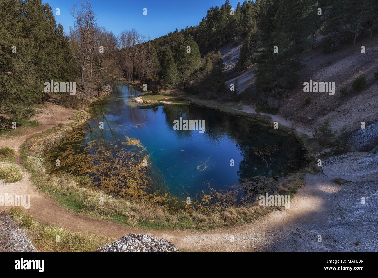 Fluss quelle -Fotos und -Bildmaterial in hoher Auflösung – Alamy