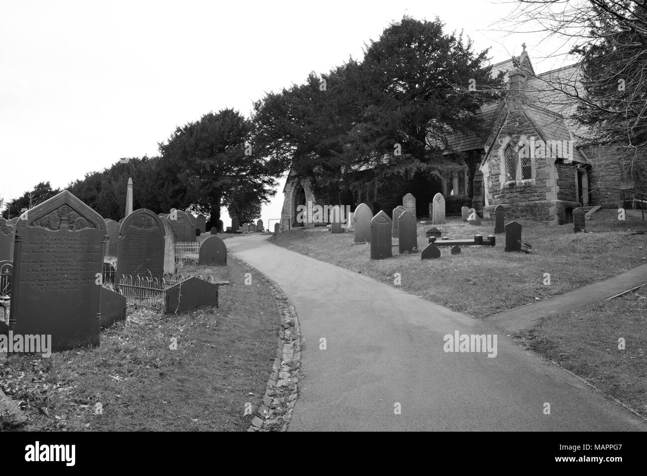 St marys church tregarth -Fotos und -Bildmaterial in hoher Auflösung ...