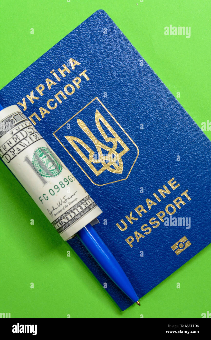 Ukraine Passport Stockfotos & Ukraine Passport Bilder - Seite 2 - Alamy