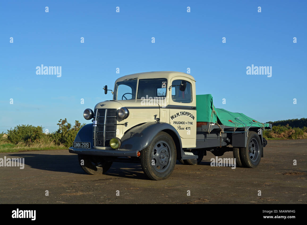 Vintage austin lkw -Fotos und -Bildmaterial in hoher Auflösung – Alamy