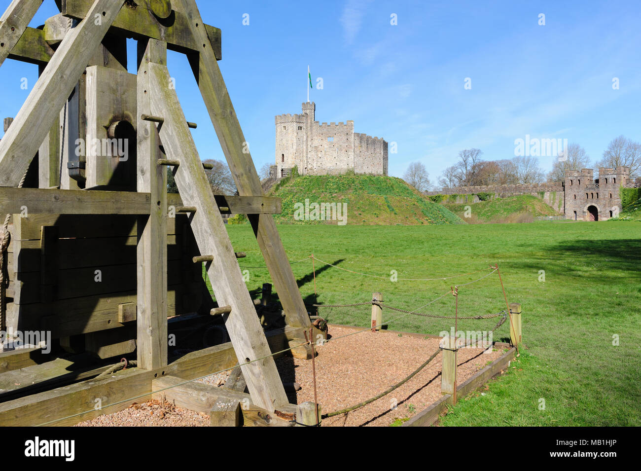 Replik trebuchet -Fotos und -Bildmaterial in hoher Auflösung – Alamy