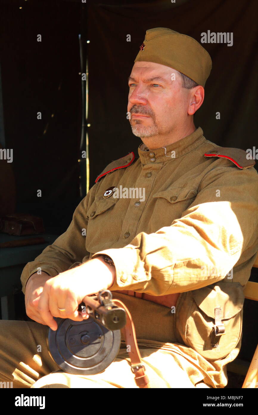 Russische uniform ww2 -Fotos und -Bildmaterial in hoher Auflösung – Alamy