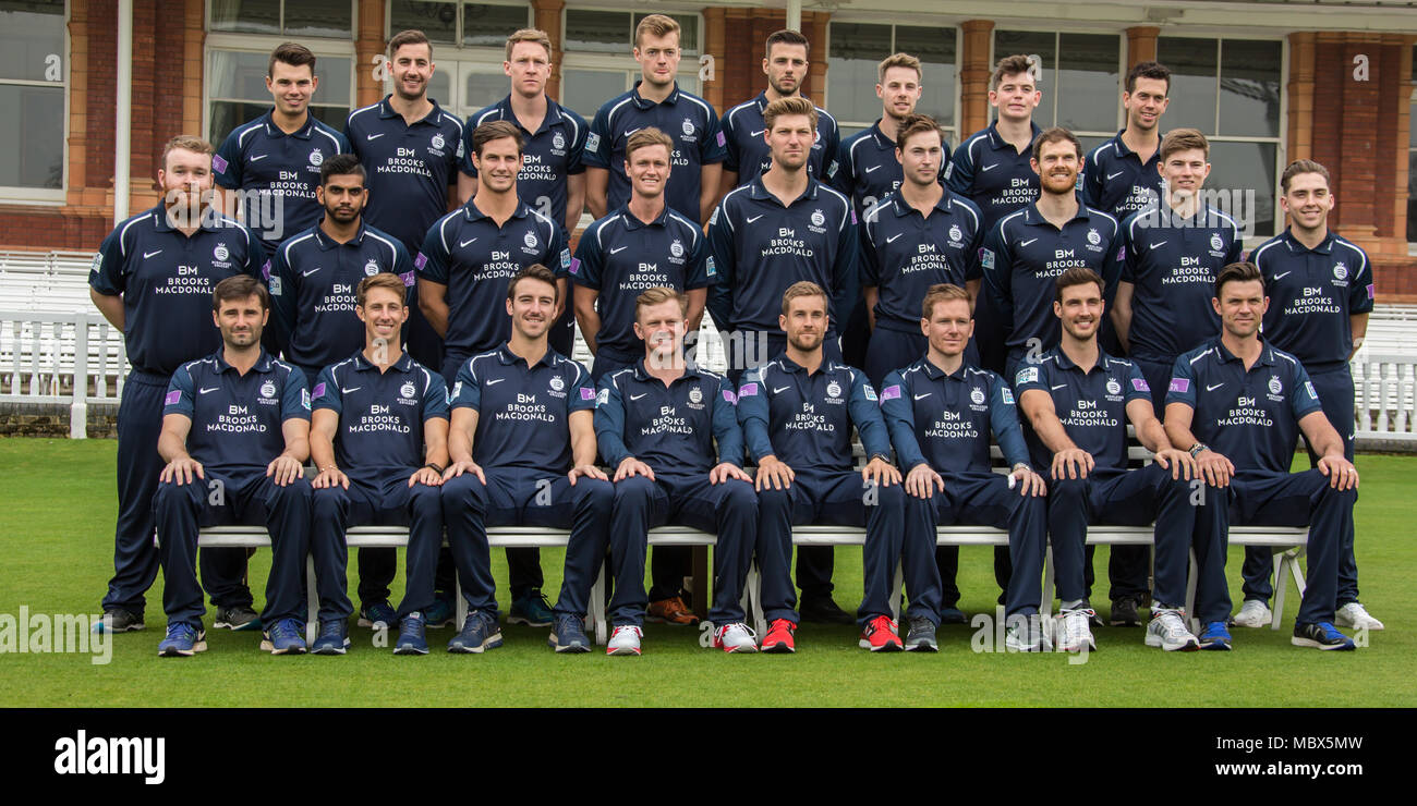 Nike kit -Fotos und -Bildmaterial in hoher Auflösung – Alamy