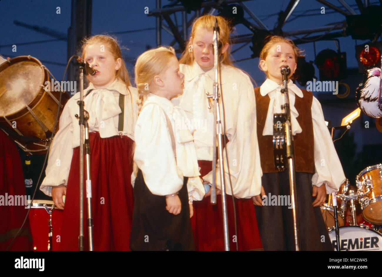 Musikgruppe die Kelly Family mit Vater Dan Kelly bei einem Auftritt in ...