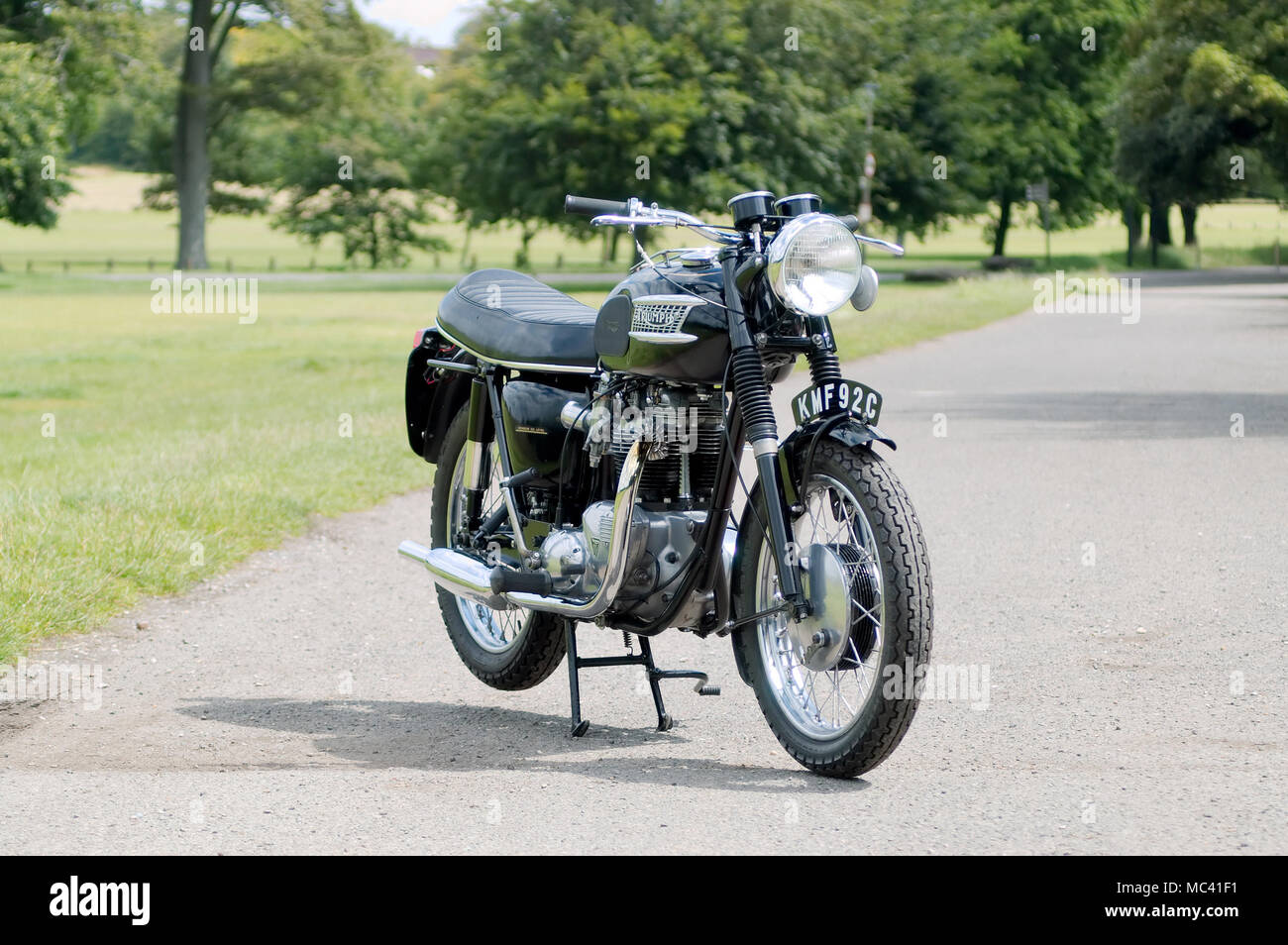 1965 Triumph T120 Bonneville 650 cc Stockfotografie - Alamy