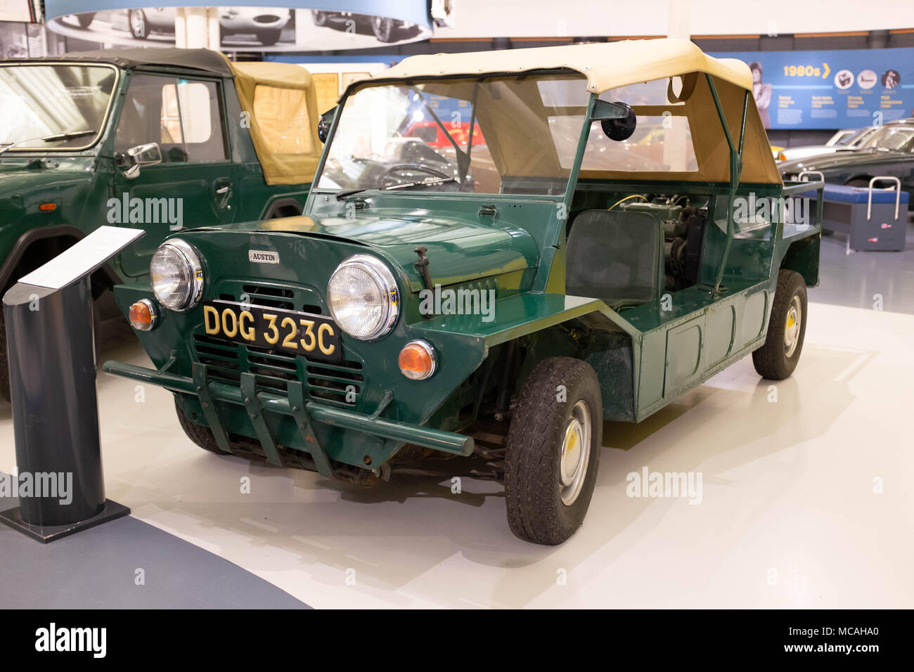 Twini mini -Fotos und -Bildmaterial in hoher Auflösung – Alamy