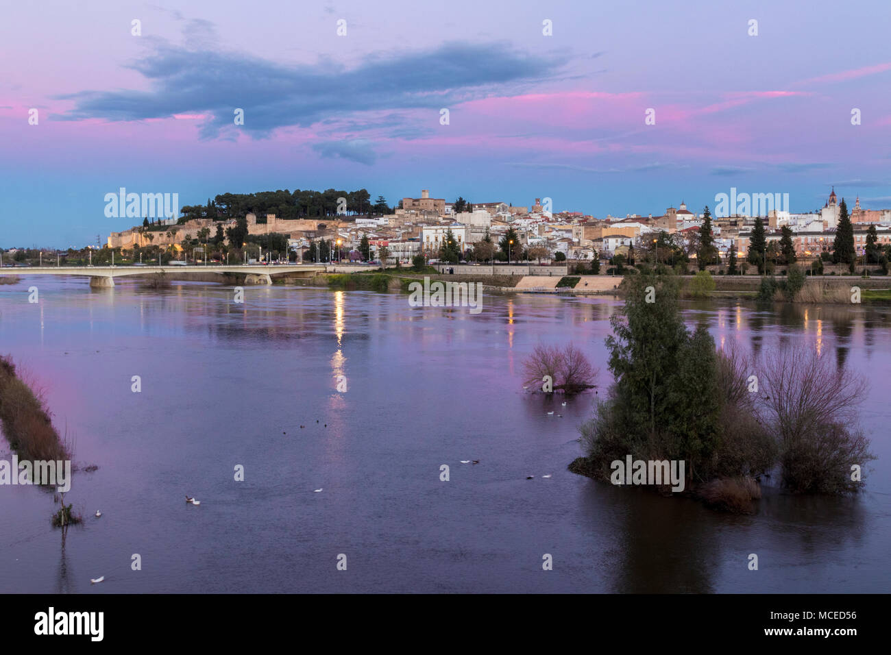Badajoz stadtbild -Fotos und -Bildmaterial in hoher Auflösung – Alamy