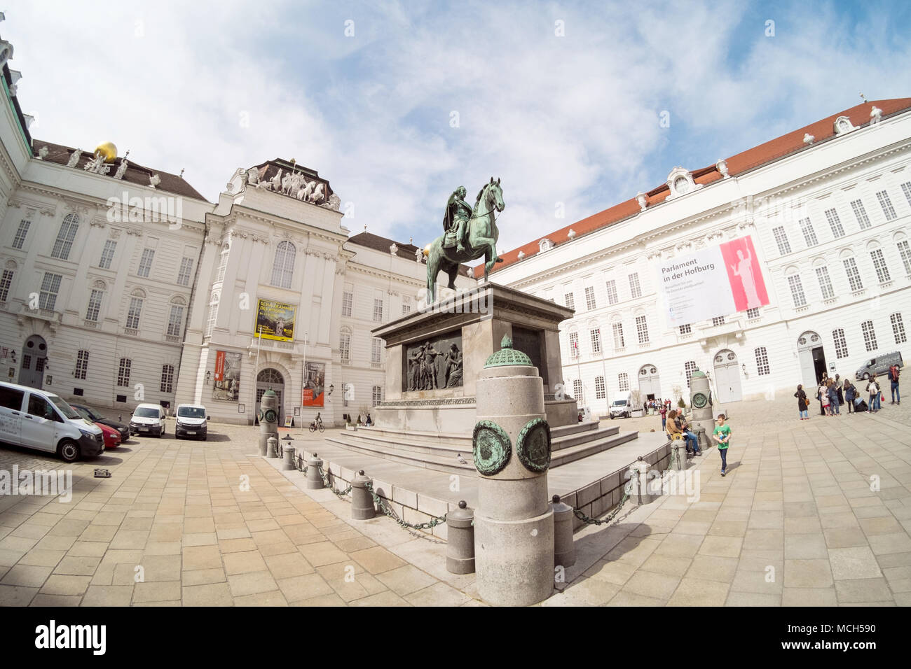 Josefsplatz mit Joseph II Statue in der Hofburg, Wien, Österreich ...