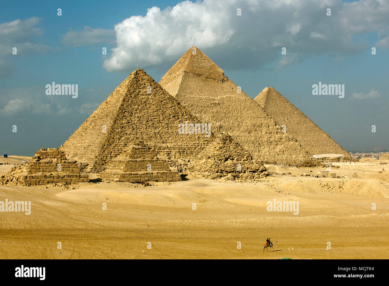Mykerinos Pyramide Stockfotos und -bilder Kaufen - Alamy