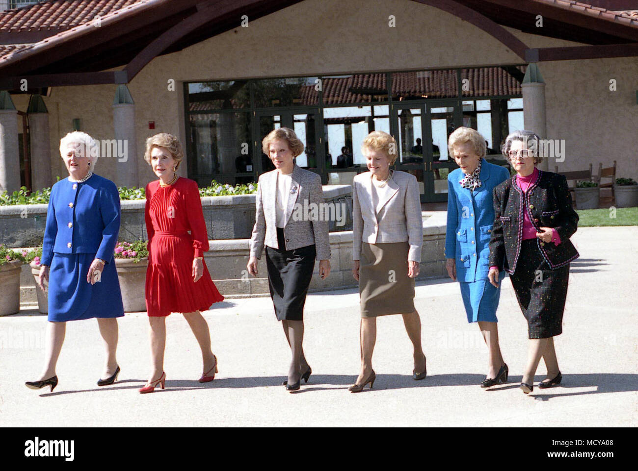 Erste Damen Barbara Bush, Nancy Reagan, Rosalynn Carter, Betty Ford ...