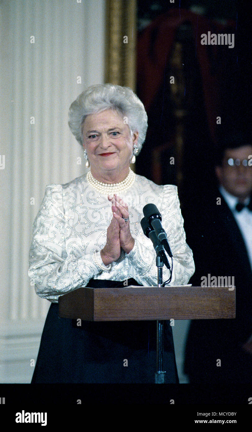 First lady barbara busch -Fotos und -Bildmaterial in hoher Auflösung ...