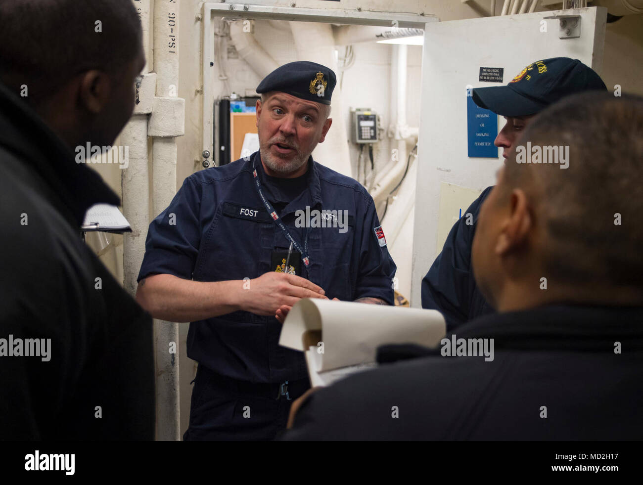 Atlantischer Ozean (26. März 2018) Flag Officer Sea Training (fost ...