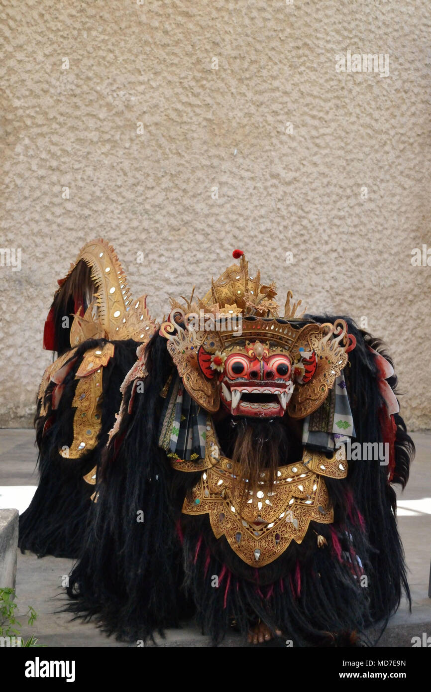 Tari tradisional -Fotos und -Bildmaterial in hoher Auflösung – Alamy