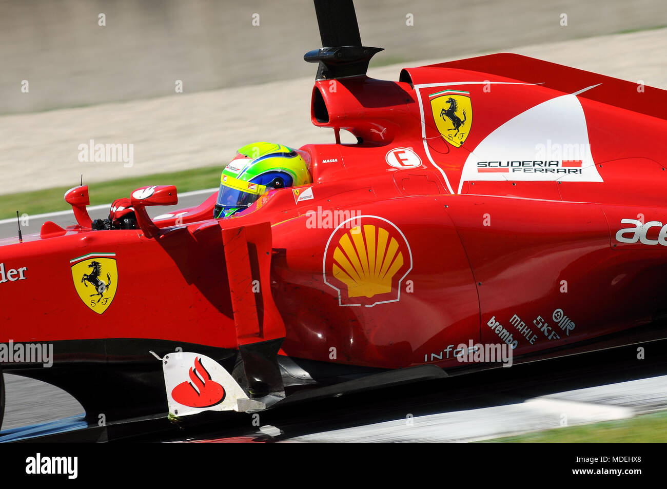 Ferrari pilot ton -Fotos und -Bildmaterial in hoher Auflösung – Alamy