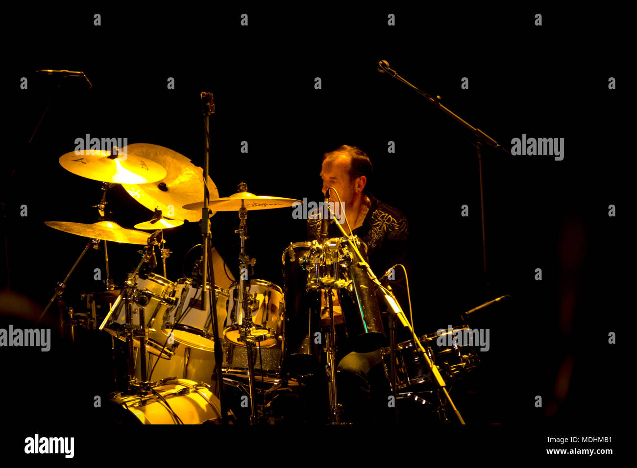 Simon hough gesang -Fotos und -Bildmaterial in hoher Auflösung – Alamy