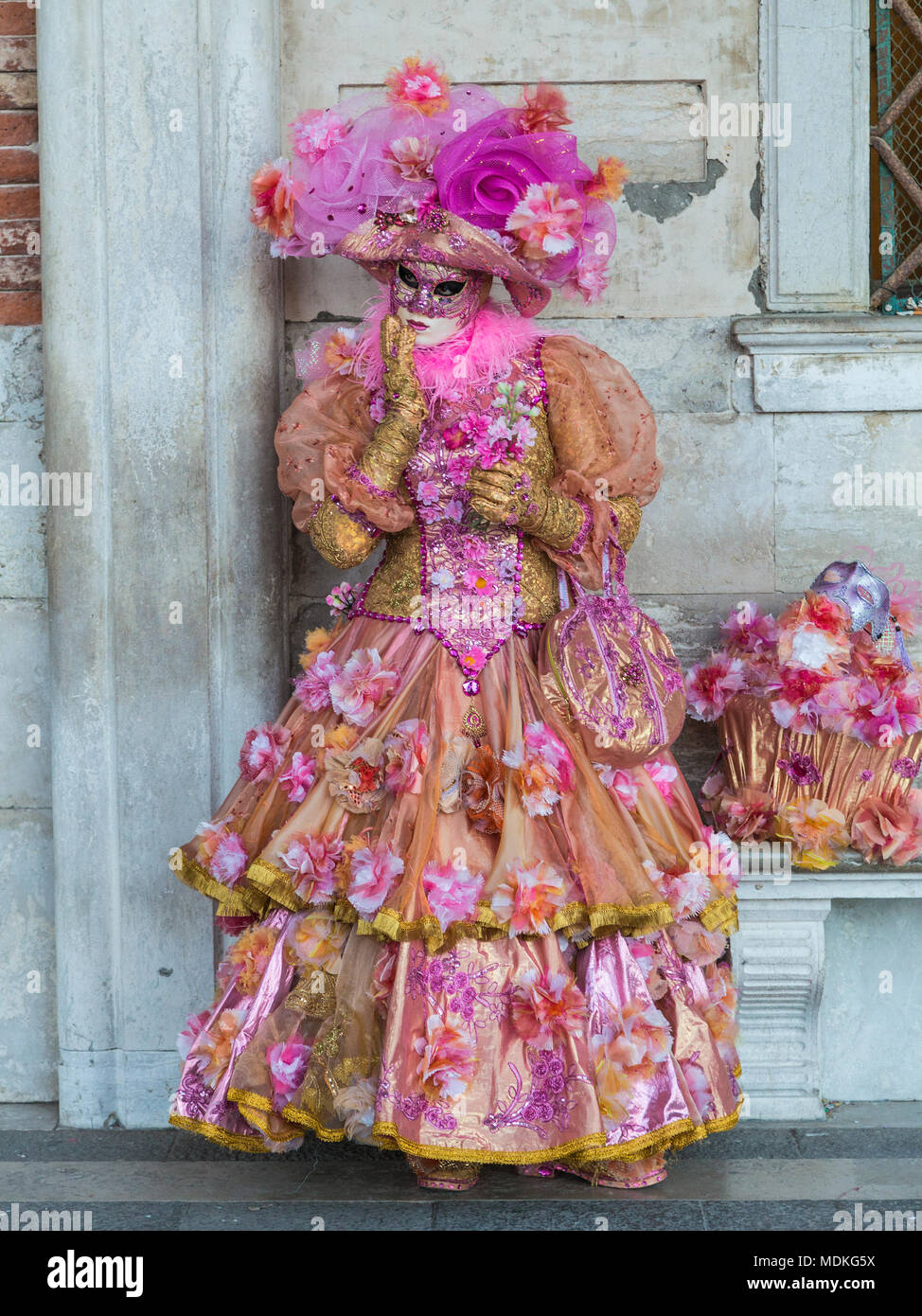 Venezianischen karneval thema -Fotos und -Bildmaterial in hoher ...