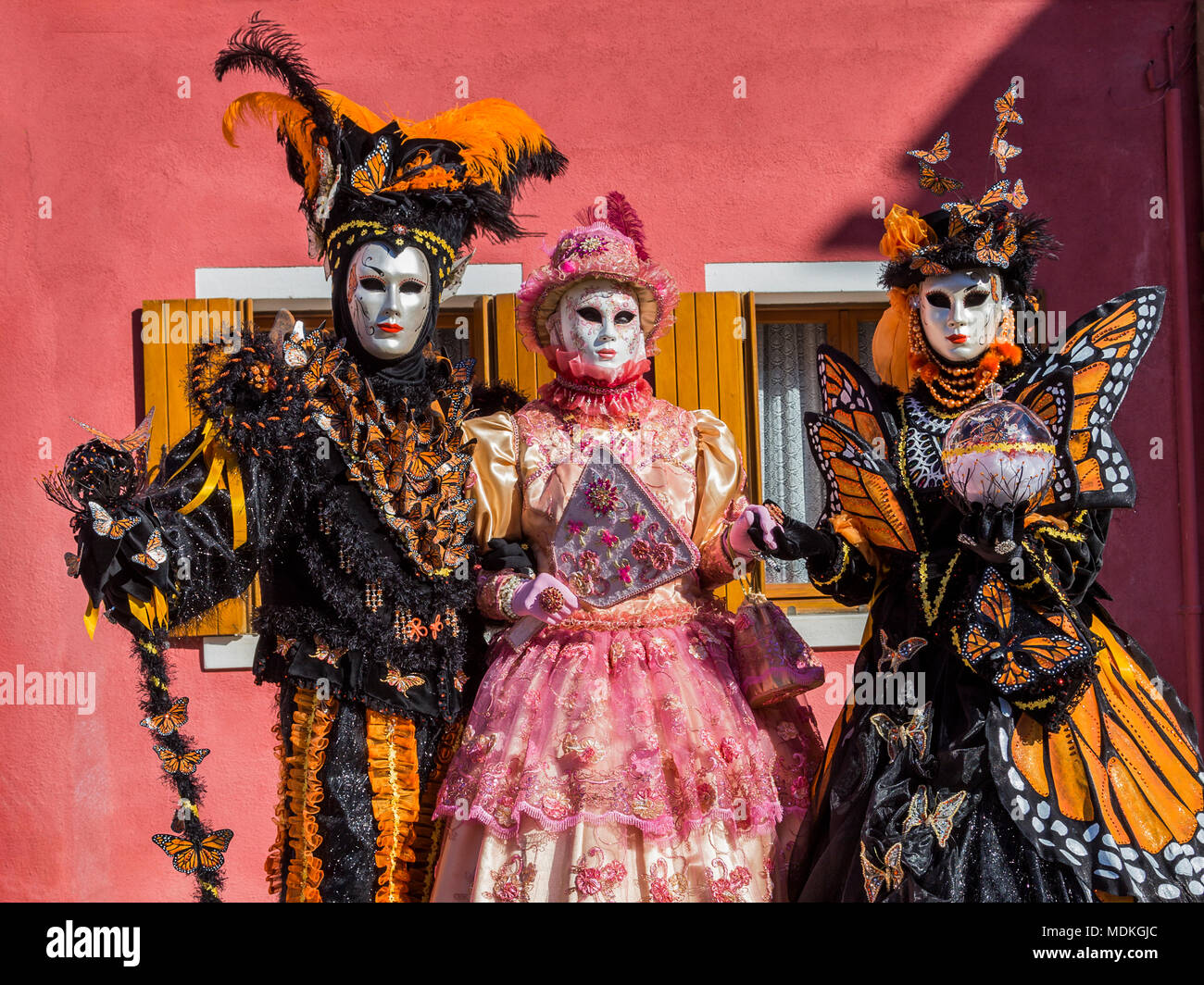 Karneval in Venedig, Kostüme, Masken, Maskenball, Februar, Piazza San ...