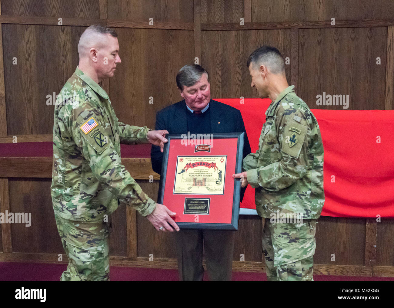 Regimental command sergeant major -Fotos und -Bildmaterial in hoher ...