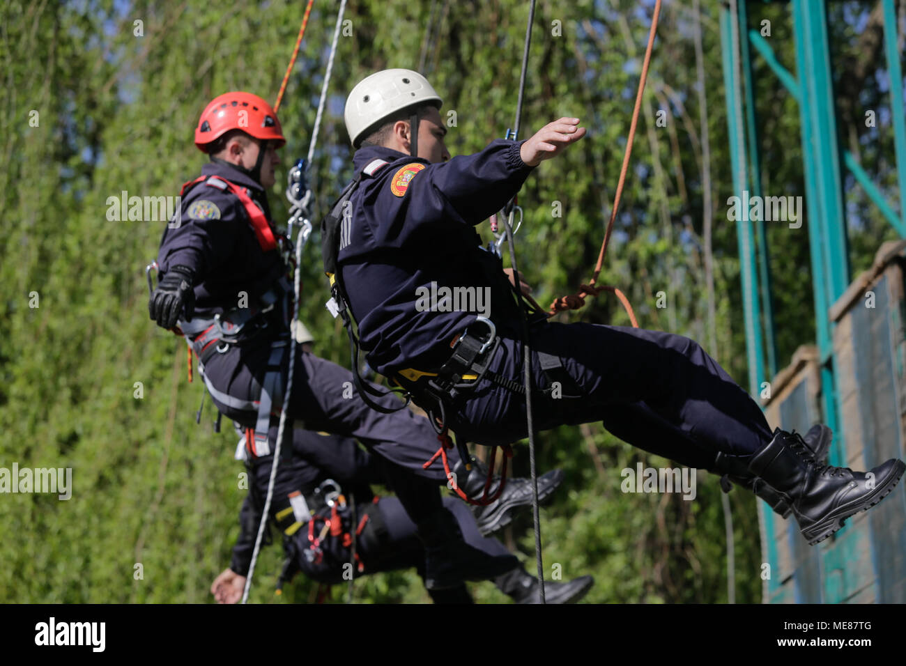 Feuerwehr feuerwehr rennen -Fotos und -Bildmaterial in hoher Auflösung ...