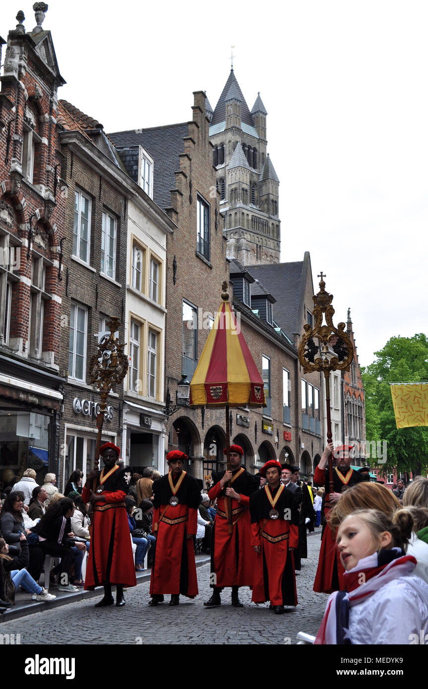 Brügge, Belgien. Die Prozession der Heiligen Blut (Heilig ...