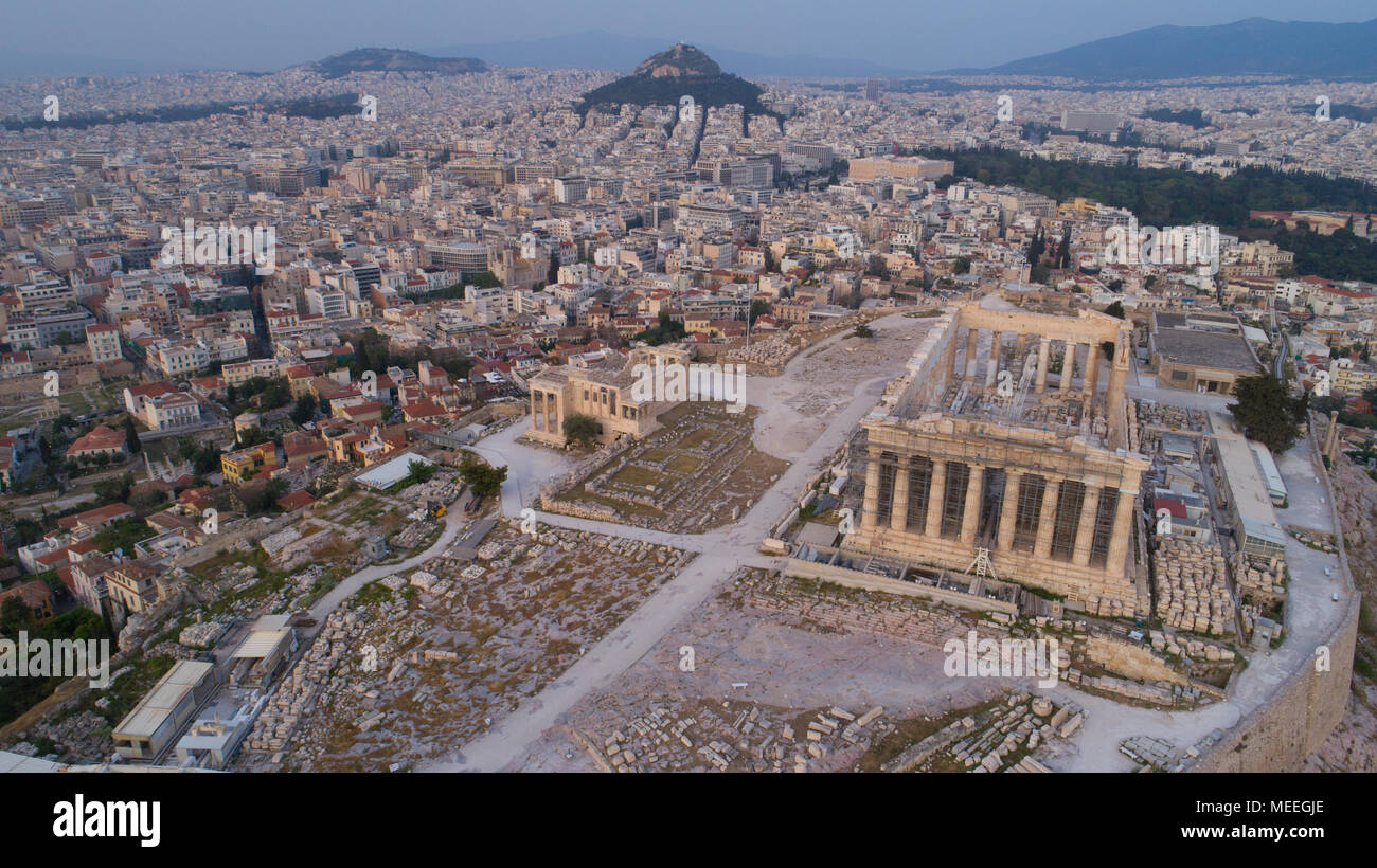 Luftaufnahme der Akropolis von Athen antike Zitadelle in Griechenland ...