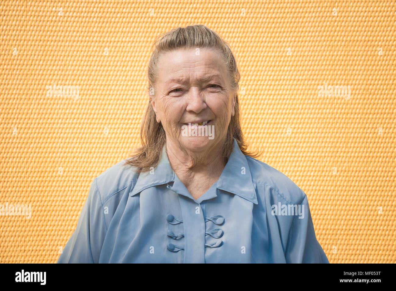 Altes damengesicht Stockfotos und -bilder Kaufen - Alamy