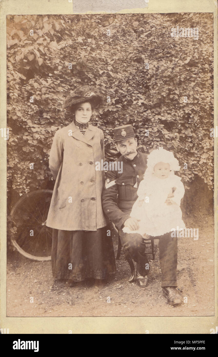 Victorian polizei sergeant -Fotos und -Bildmaterial in hoher Auflösung ...